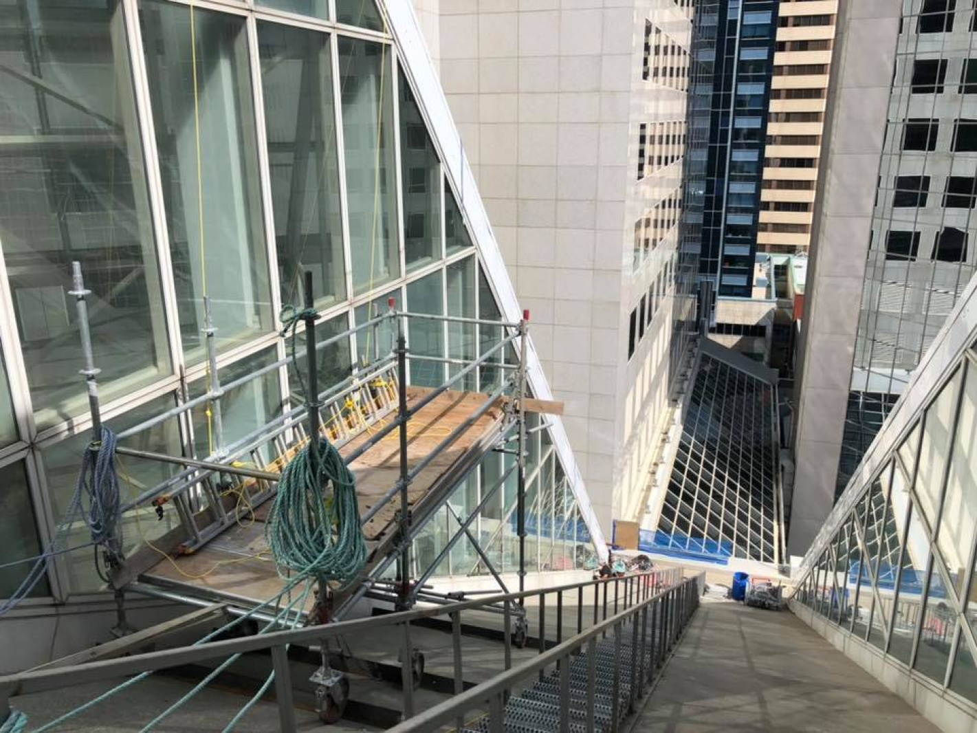 Commercial Glazing Projects Calgary - Evolution Glass Inc.